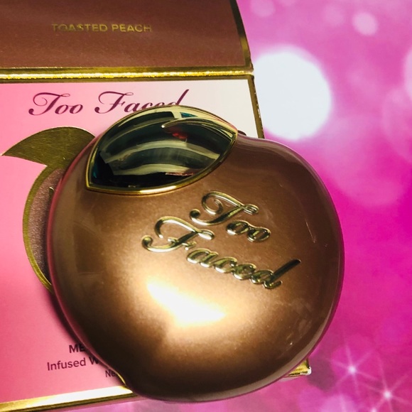 Too Faced | Makeup | Too Faced Bronzed Peach Melting Powder Bronzer ...